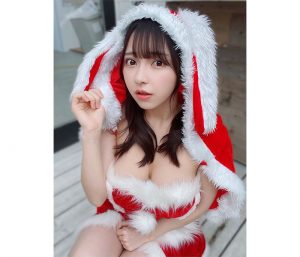 #2i2・十味、美谷間＆太ももチラリのあわてんぼうサンタコスで瞬殺 | WWSチャンネル