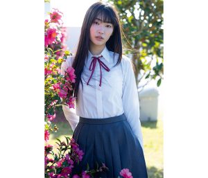 「ミスマガジン2022」グランプリの現役JK・瑚々、173センチの抜群スタイルを見せつける！＜週刊プレイボーイ＞ | WWSチャンネル