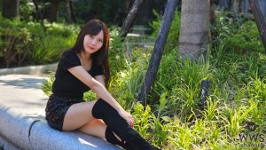 ミスヤングチャンピオングランプリ・藤本南（dela）、大人セクシーな ブラックコーデで美脚アピール！「グラビアタレントとして表紙を飾りたい」 | WWSチャンネル